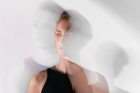 DJ SOUND, música, estilo e comportamento - Mona Chrome lança ‘Lost In ...
